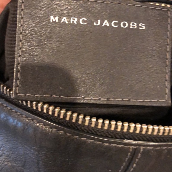 Marc Jacobs | Bags | Marc Jacobs Vintage Black Leather Bucket Bag ...